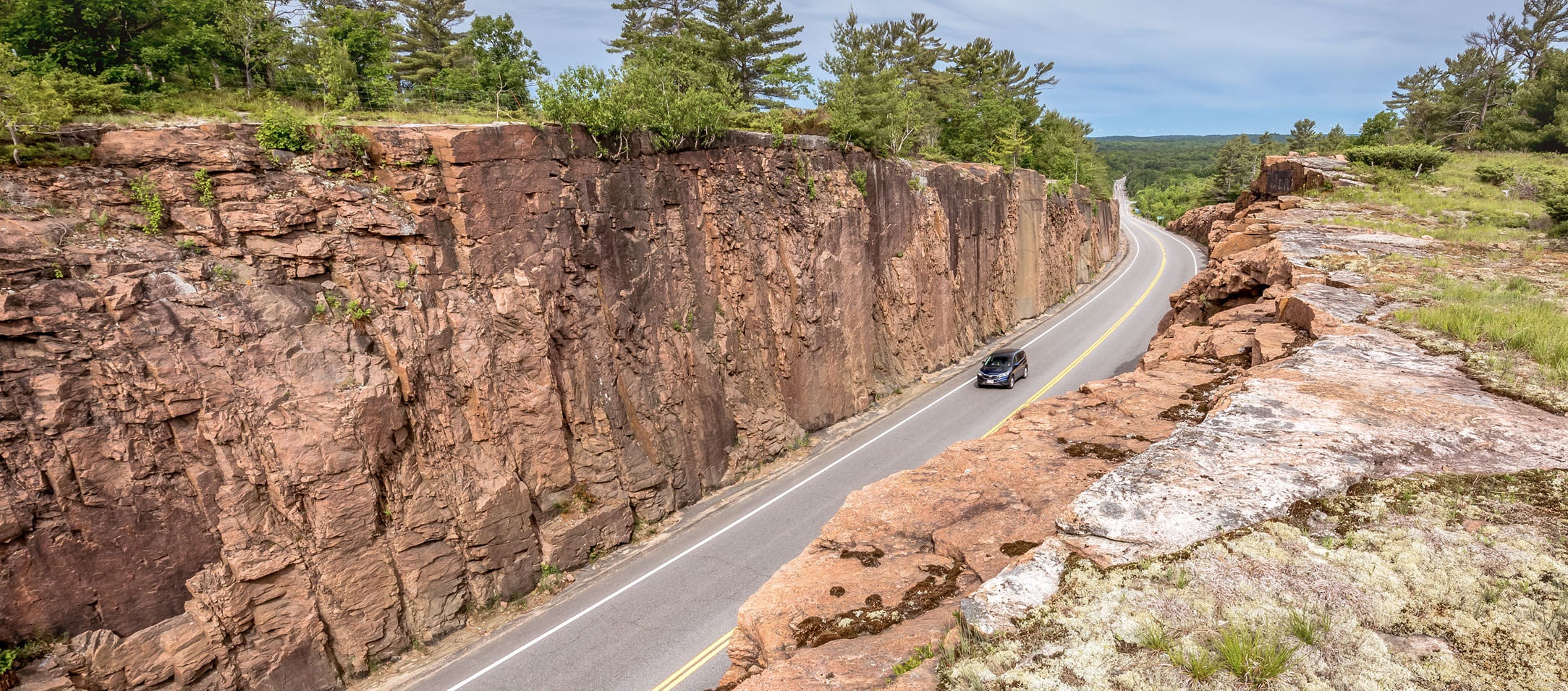 Huckleberry Rock Cut – Pure Muskoka